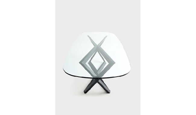 Bross Bridget Glass Dining Table